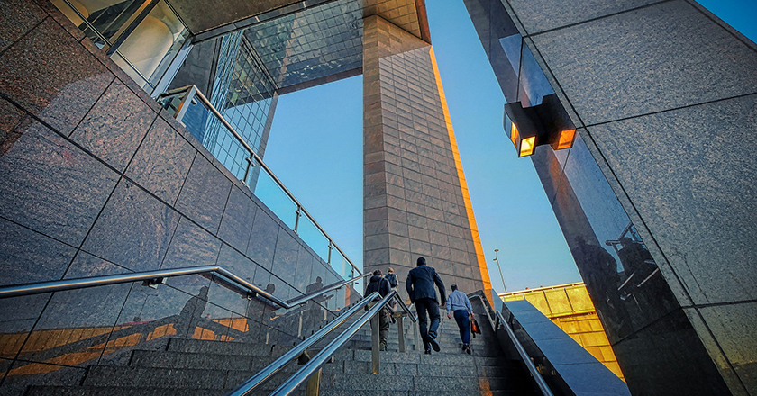 April 13, 2023 | Red Queen competition that promotes corporate growth ...